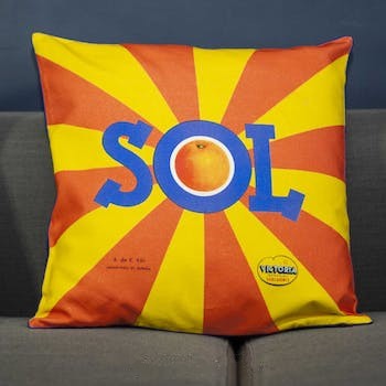 Sol Oranges vintage advertising cushion cover – Polyestersaltburn